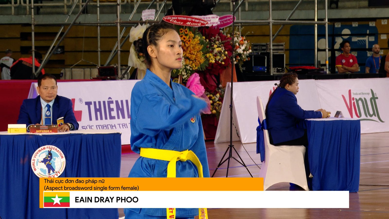 Thái cực đơn đao pháp nữ do vận động viên Eain Dray Phoo, Liên đoàn Vovinam Myanmar biểu diễn ...